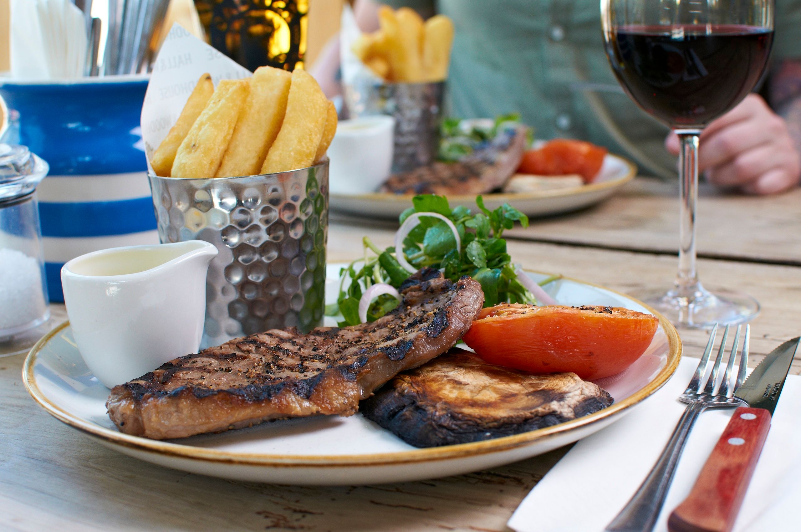 Ness Houses, Shaldon | Pub, Restaurant, & Rooms in Teignmouth